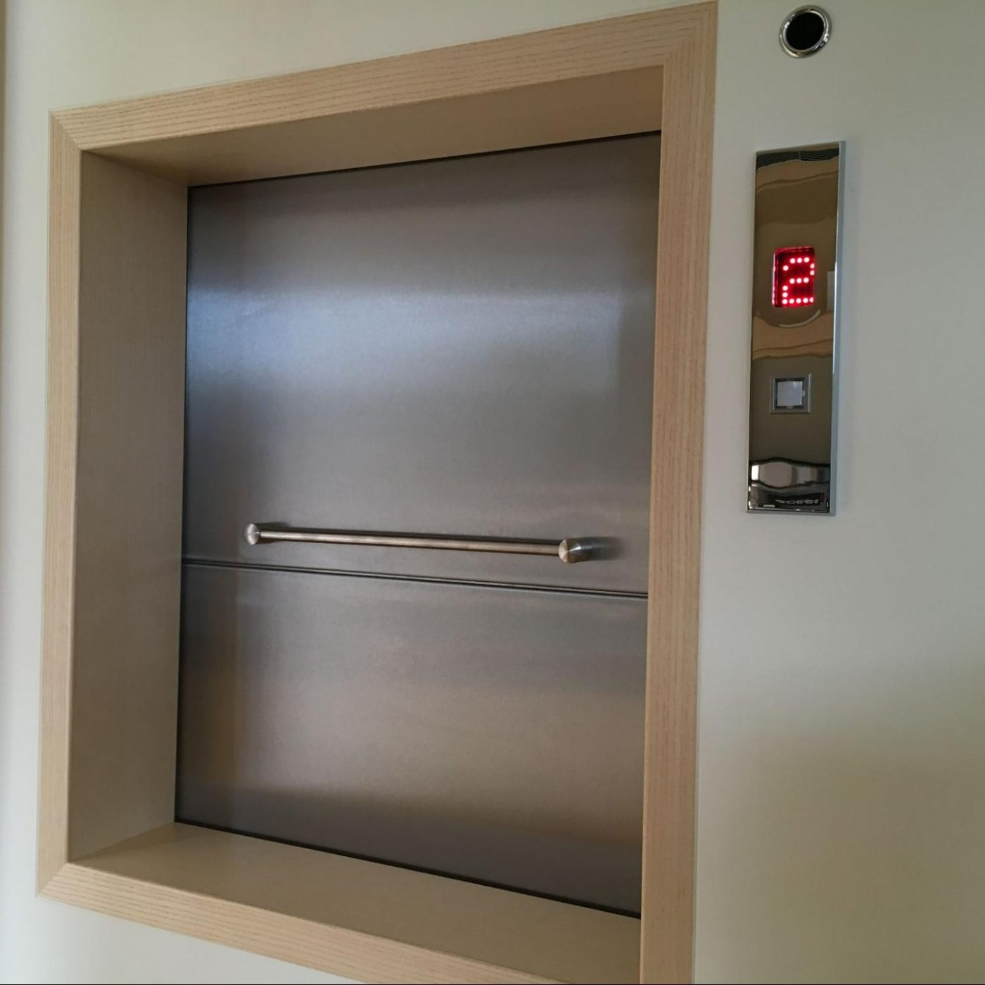 The Perfect Fit: Custom-Made Dumbwaiters Crafted for Superyachts